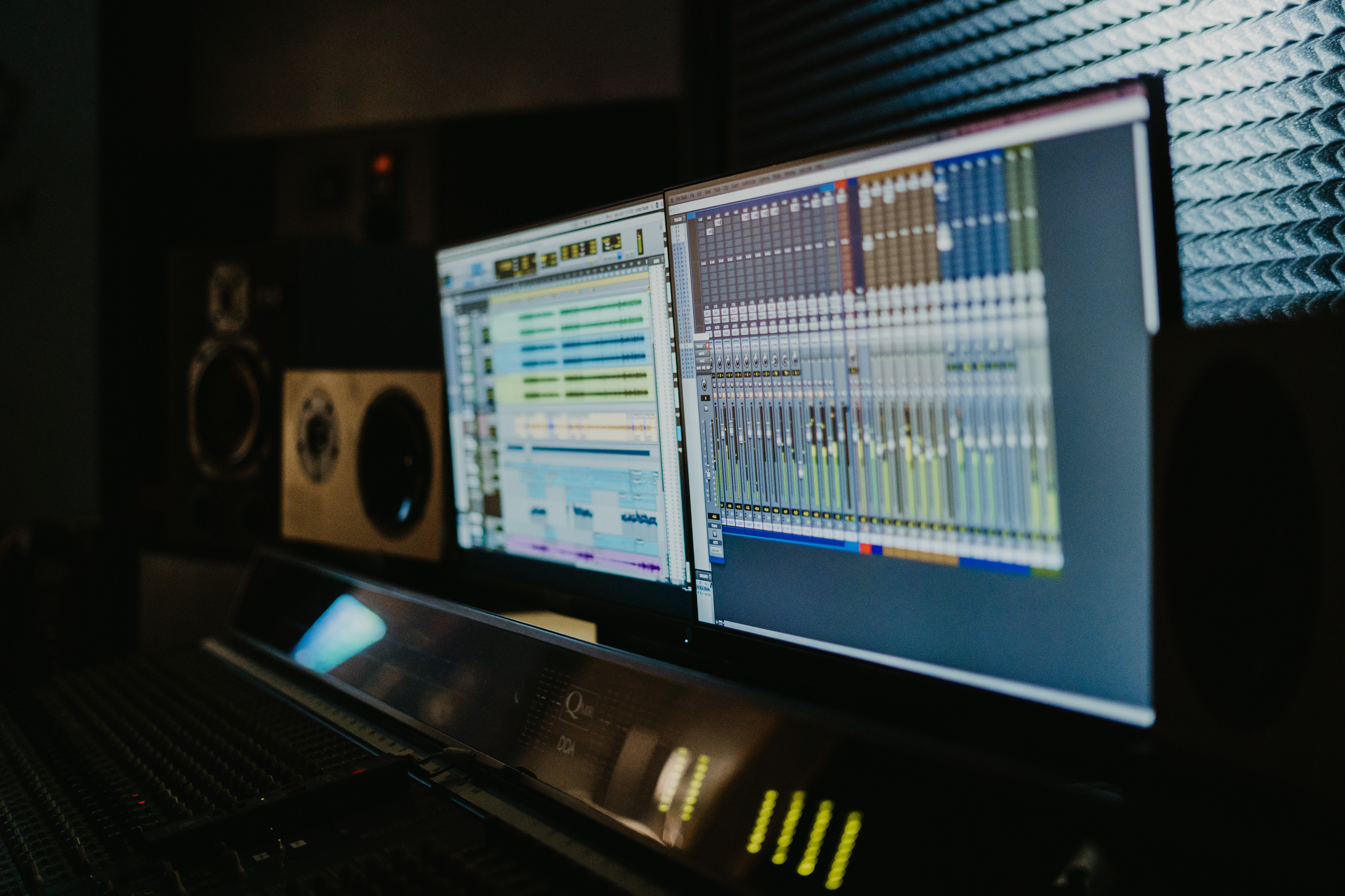 What Is Quantizing in Music Production? - A Comprehensive Guide
